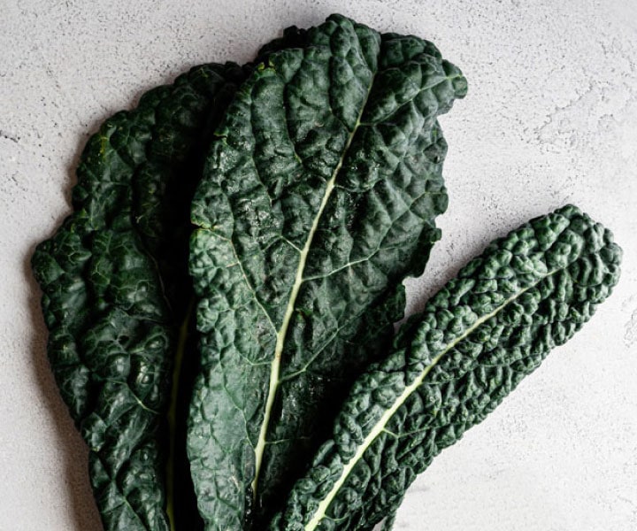 Superfood Spotlight: What is Kale? | The Crooked Carrot